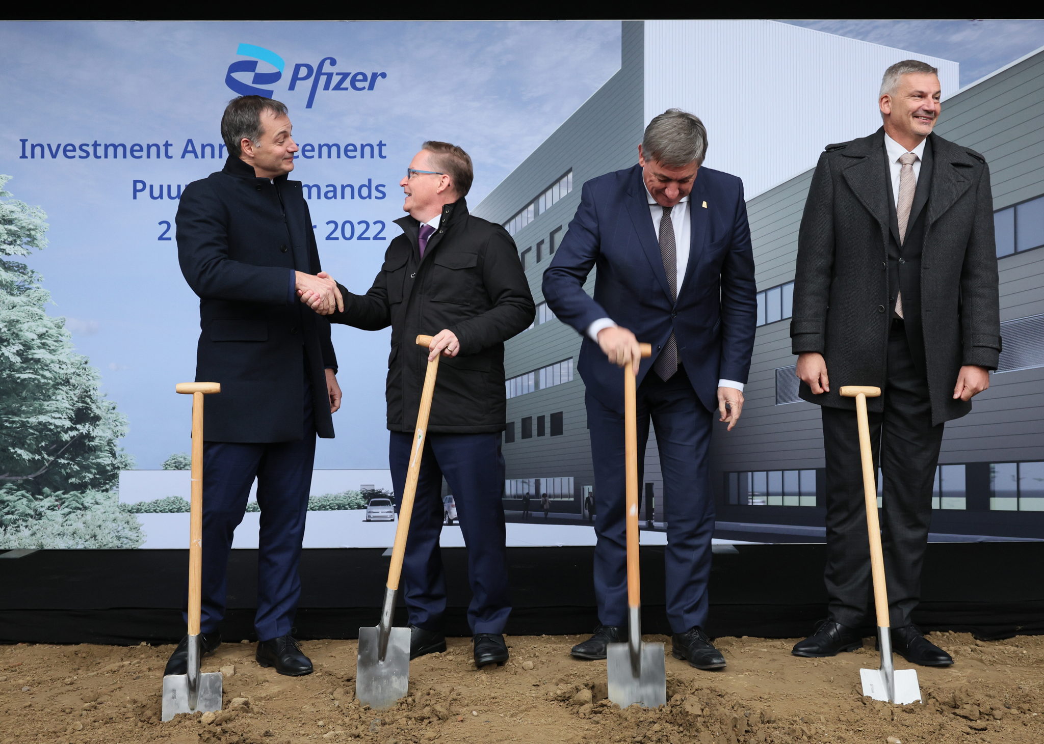 Pfizer invests more than 1.2 billion euros in Belgian site