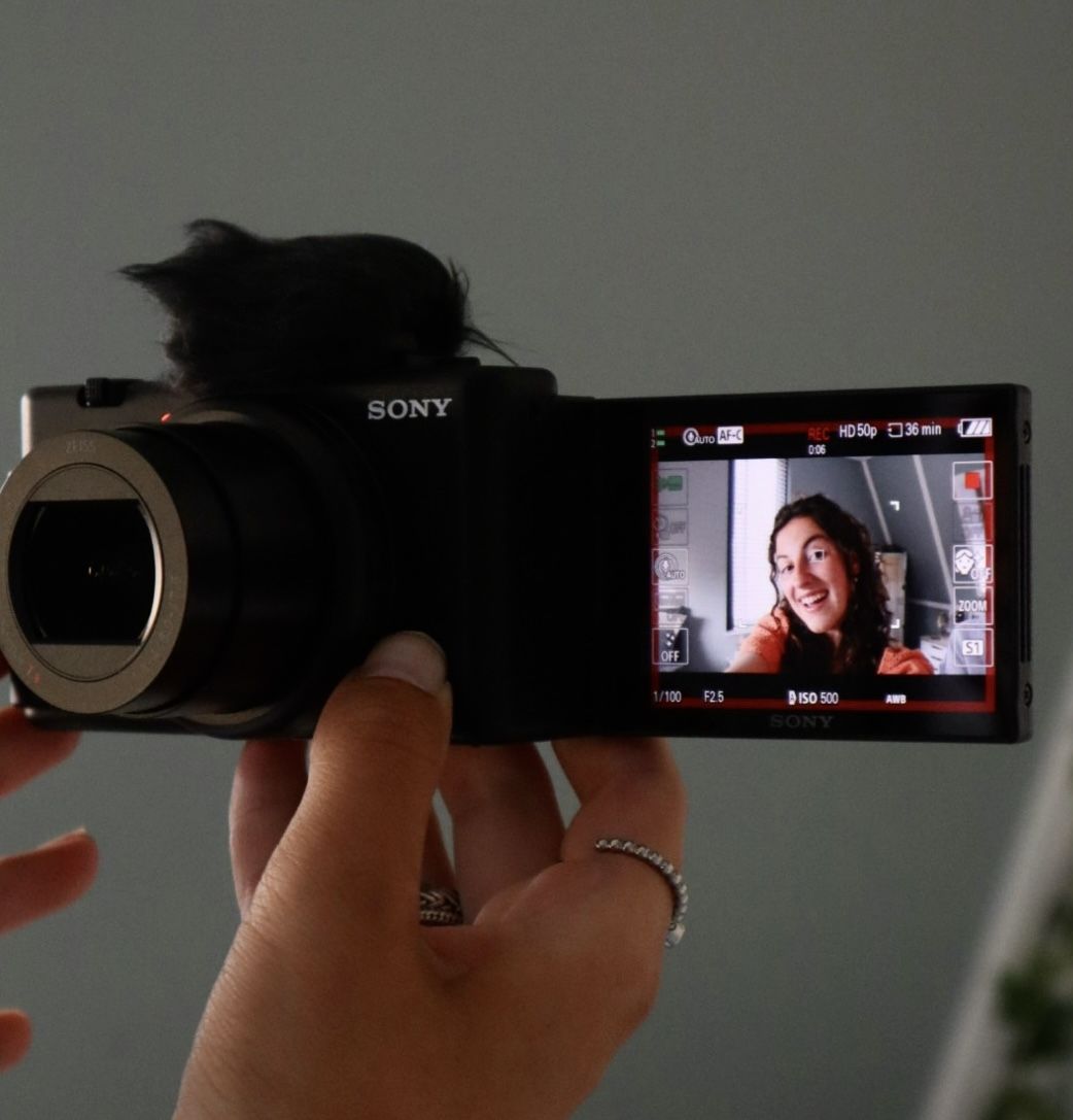 Sony présente le ZV-1 II, sa nouvelle caméra Vlog à zoom ultra-grand angle