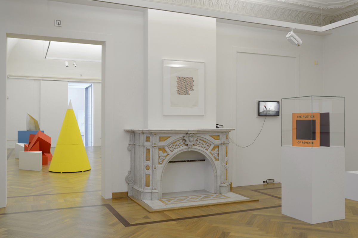 M ouvre sa rétrospective Guy de Cointet