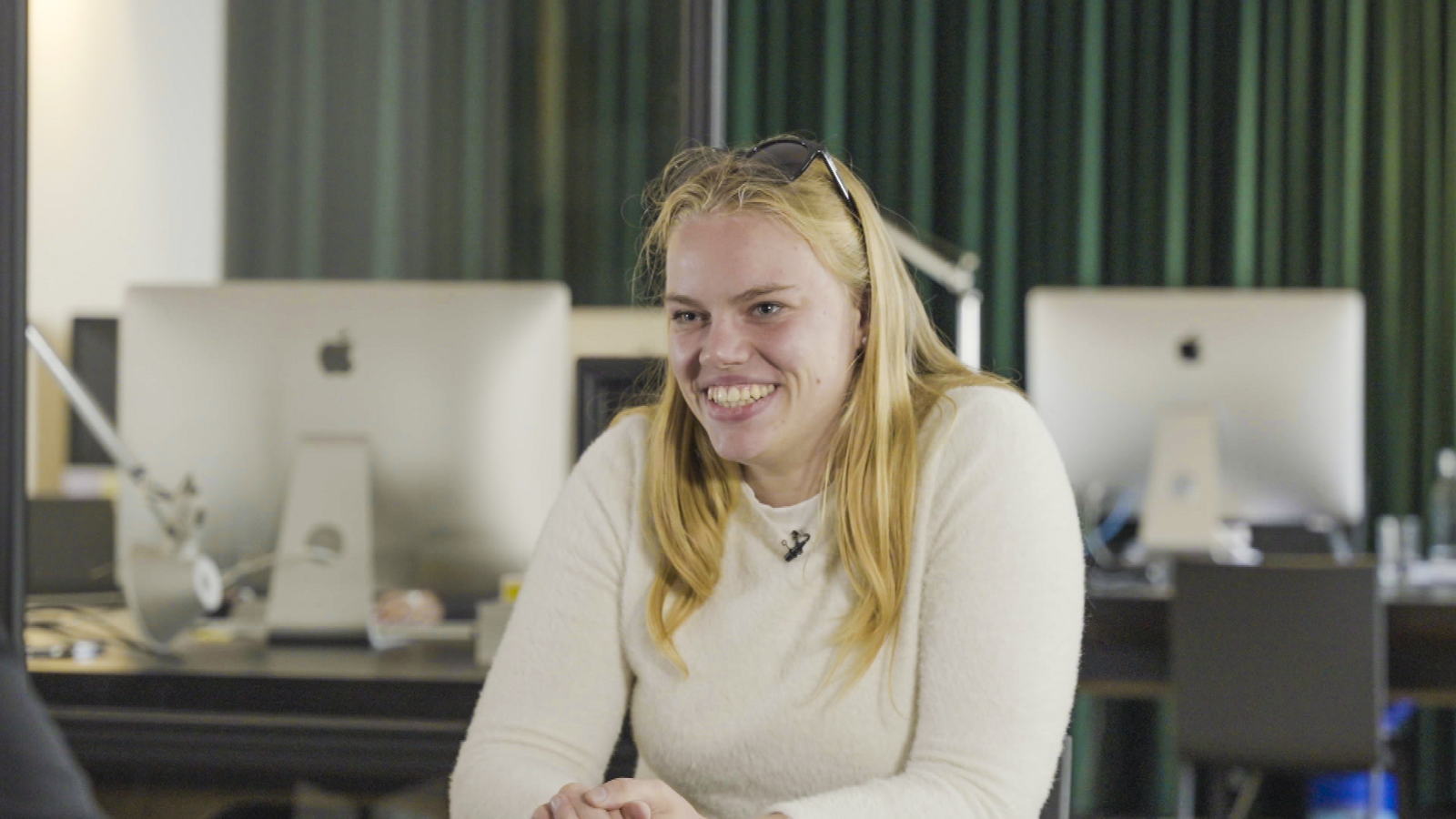 Barbara Sarafian wordt kotmadam van zeven Gentse kotstudenten