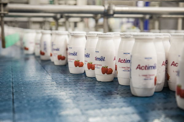 Danone est la première entreprise alimentaire à viser une réduction de ...