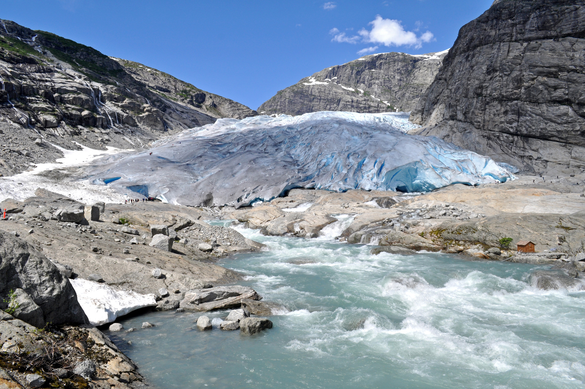 3D model of 200,000 glaciers to predict their evolution up to 2300