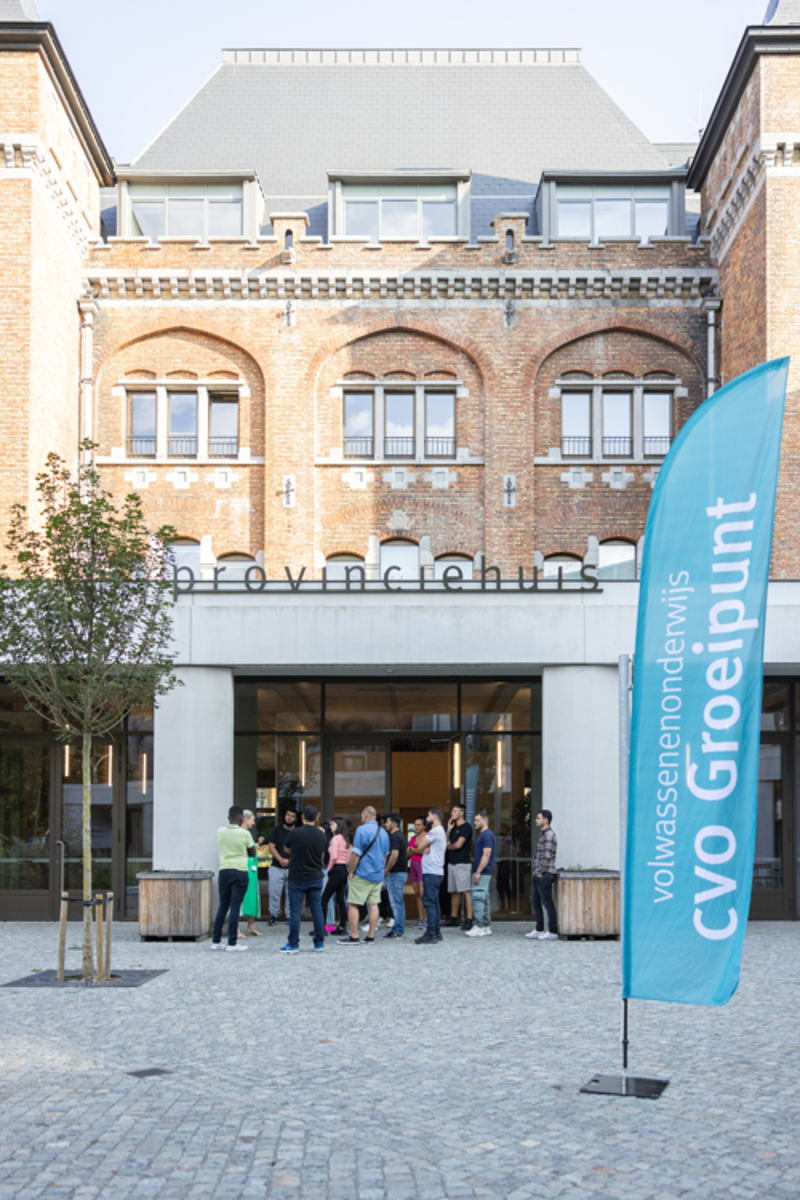 Nieuwe campus CVO Groeipunt geopend in Gentse Leopoldskazerne