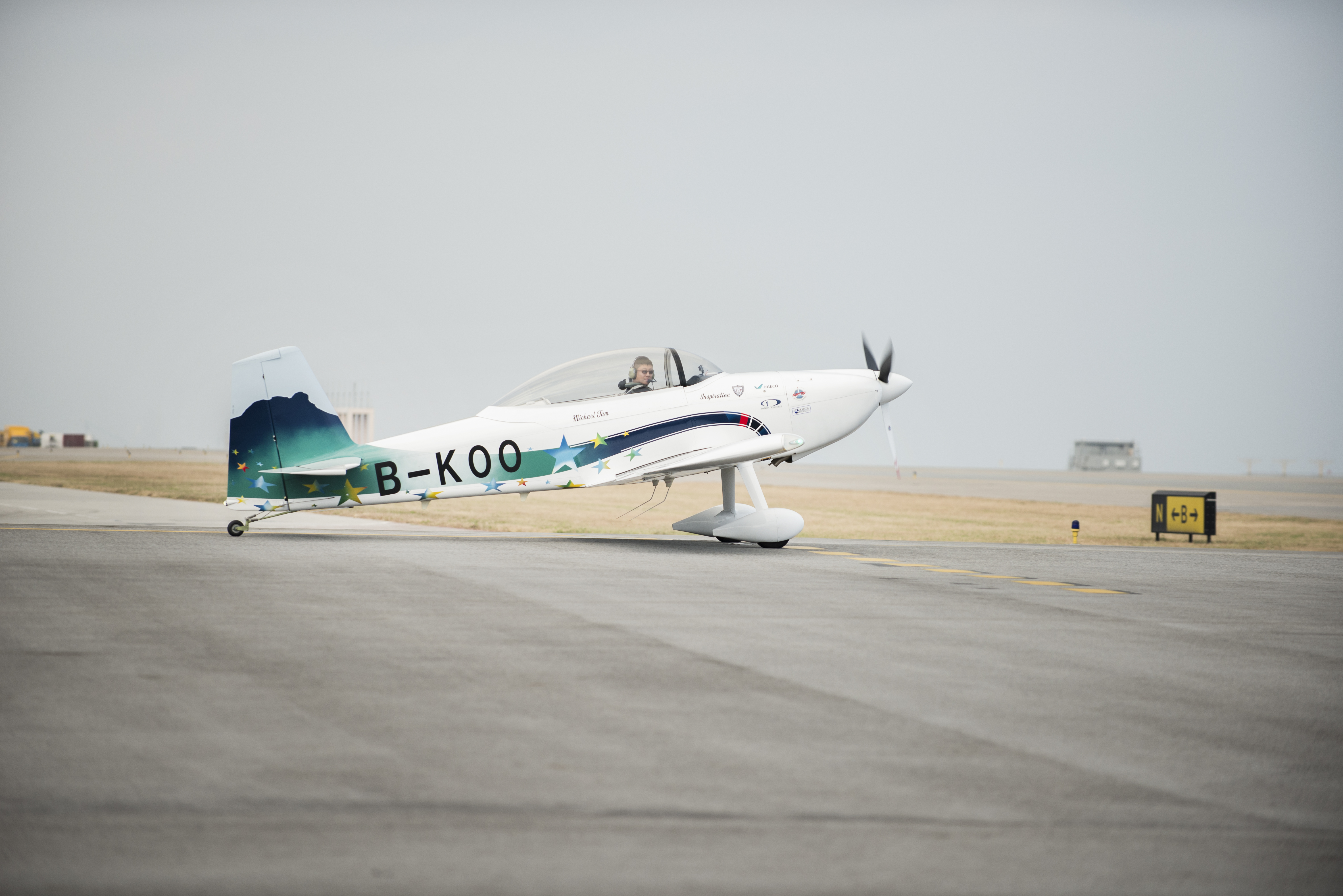 Hong Kong’s first homebuilt and registered aircraft takes off - Cathay ...